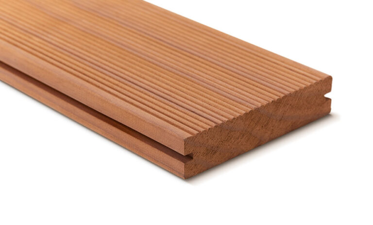 Madera Pino Termotratada – TMT Deck – NÜPROTEC